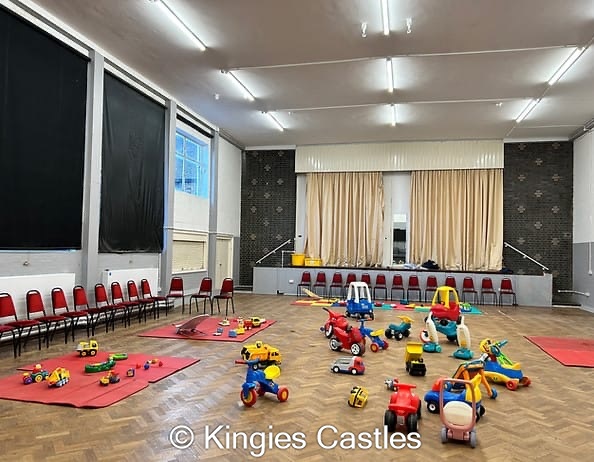 Kingies castles hall hire Chatsworth Church hall