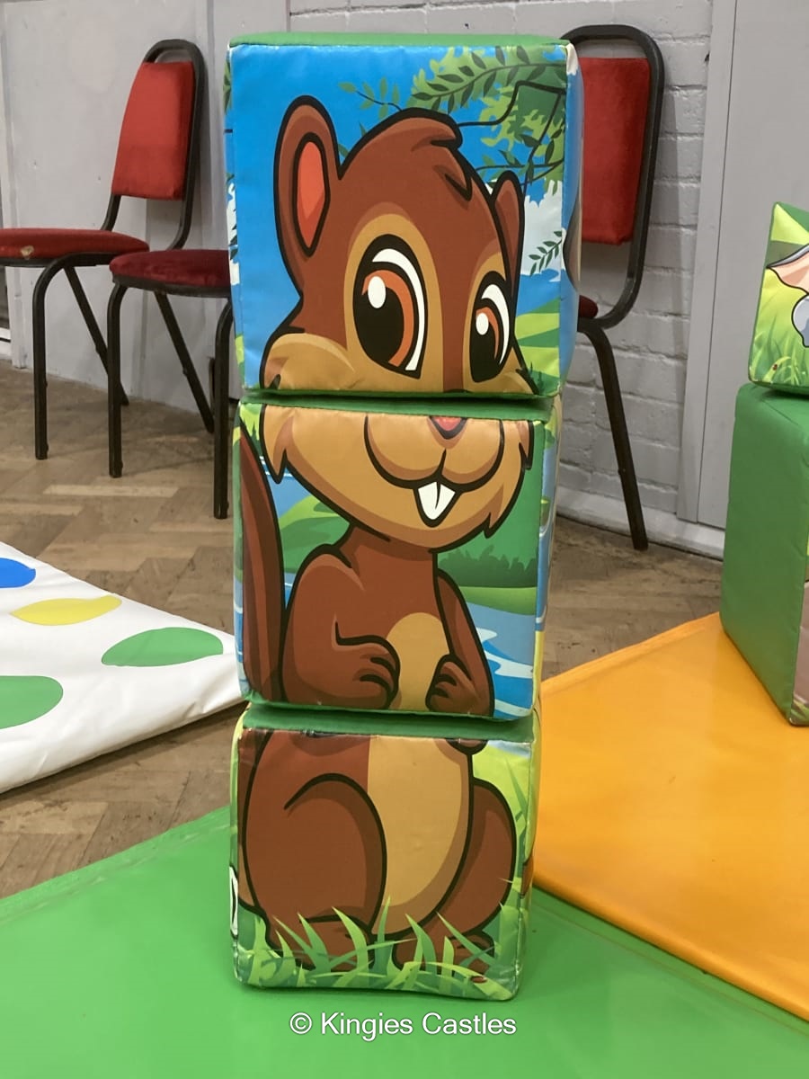 jungle soft play and jungle soft play ball pit // kingies castles